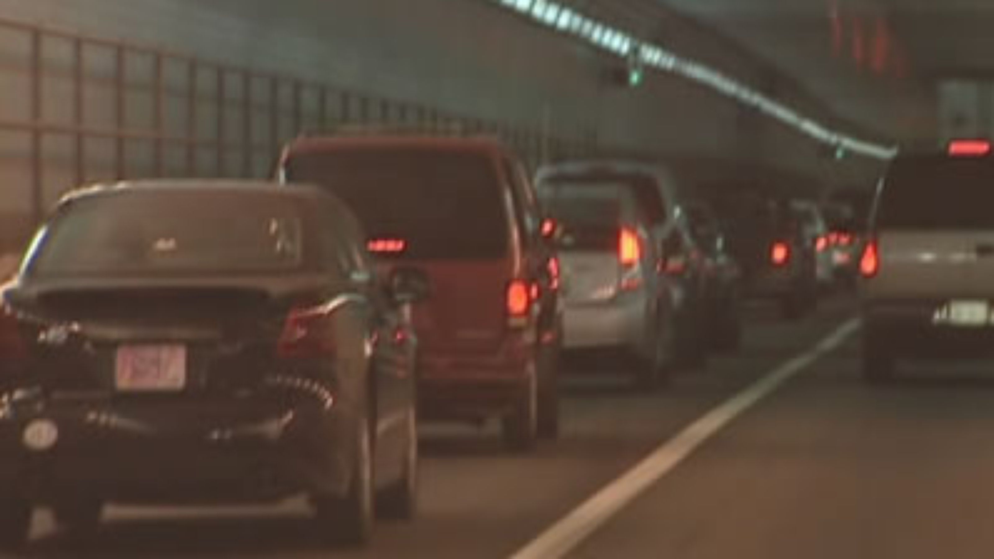 Bill aims to solve issue of over-sized trucks on HRBT | 13newsnow.com