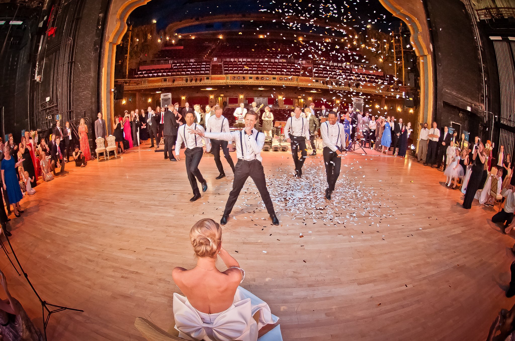 VA groom surprises bride with groomsmen dance | 13newsnow.com