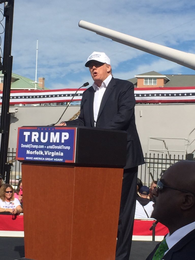 Donald Trump holds Halloween rally in Norfolk | 13newsnow.com