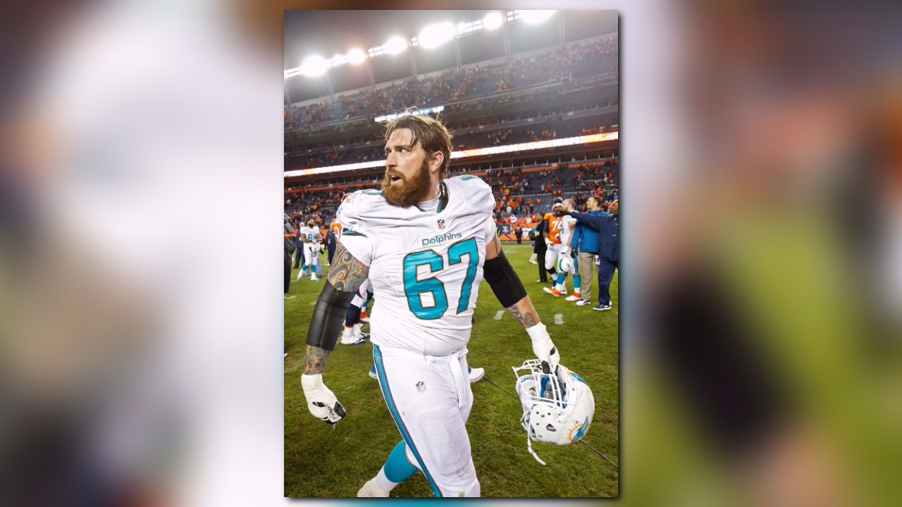 Former Super Bowl champ trains to fix Blackhawk helicopters | 13newsnow.com