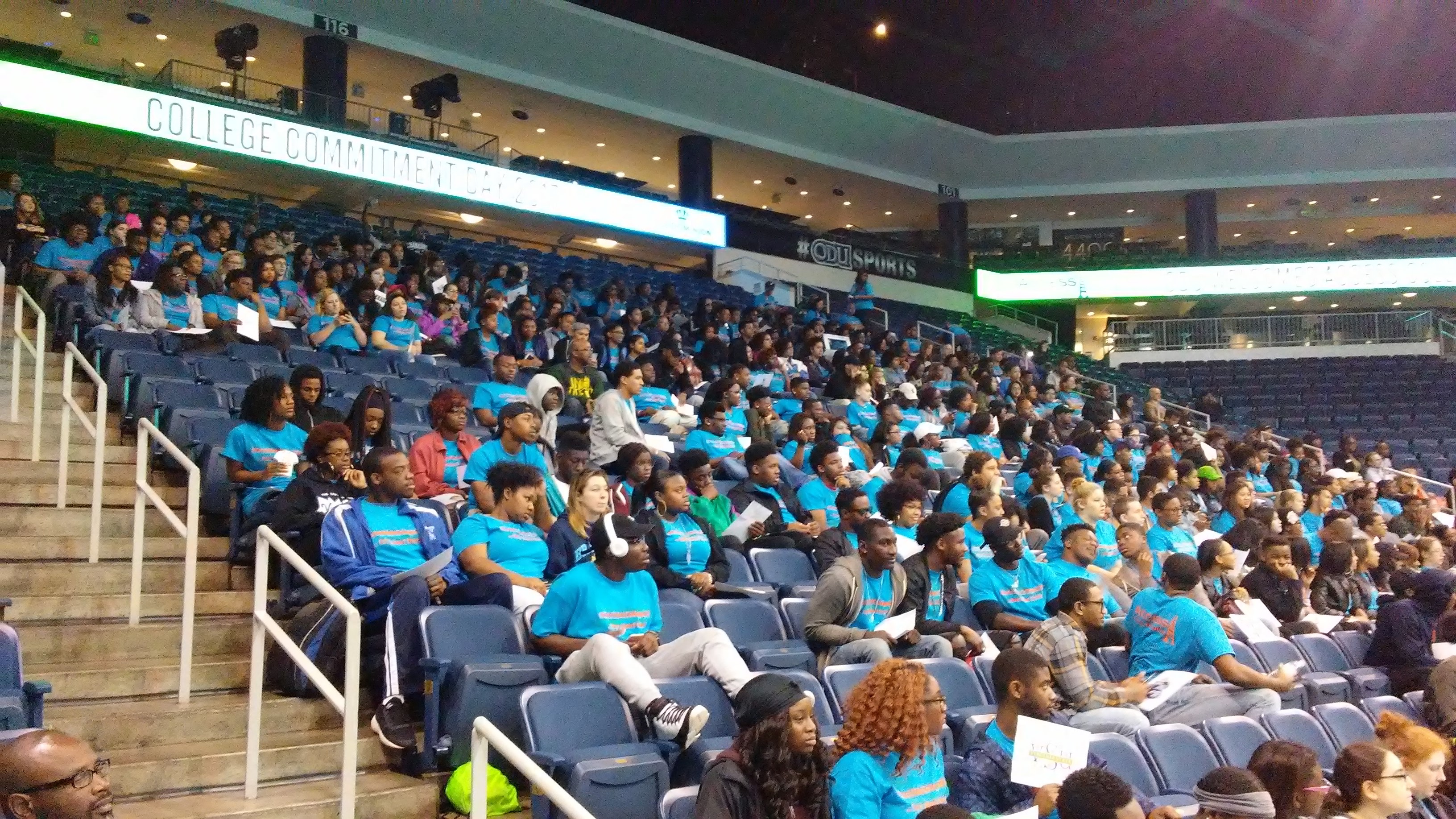 2,000+ students gather for Access College Commitment Day | 13newsnow.com