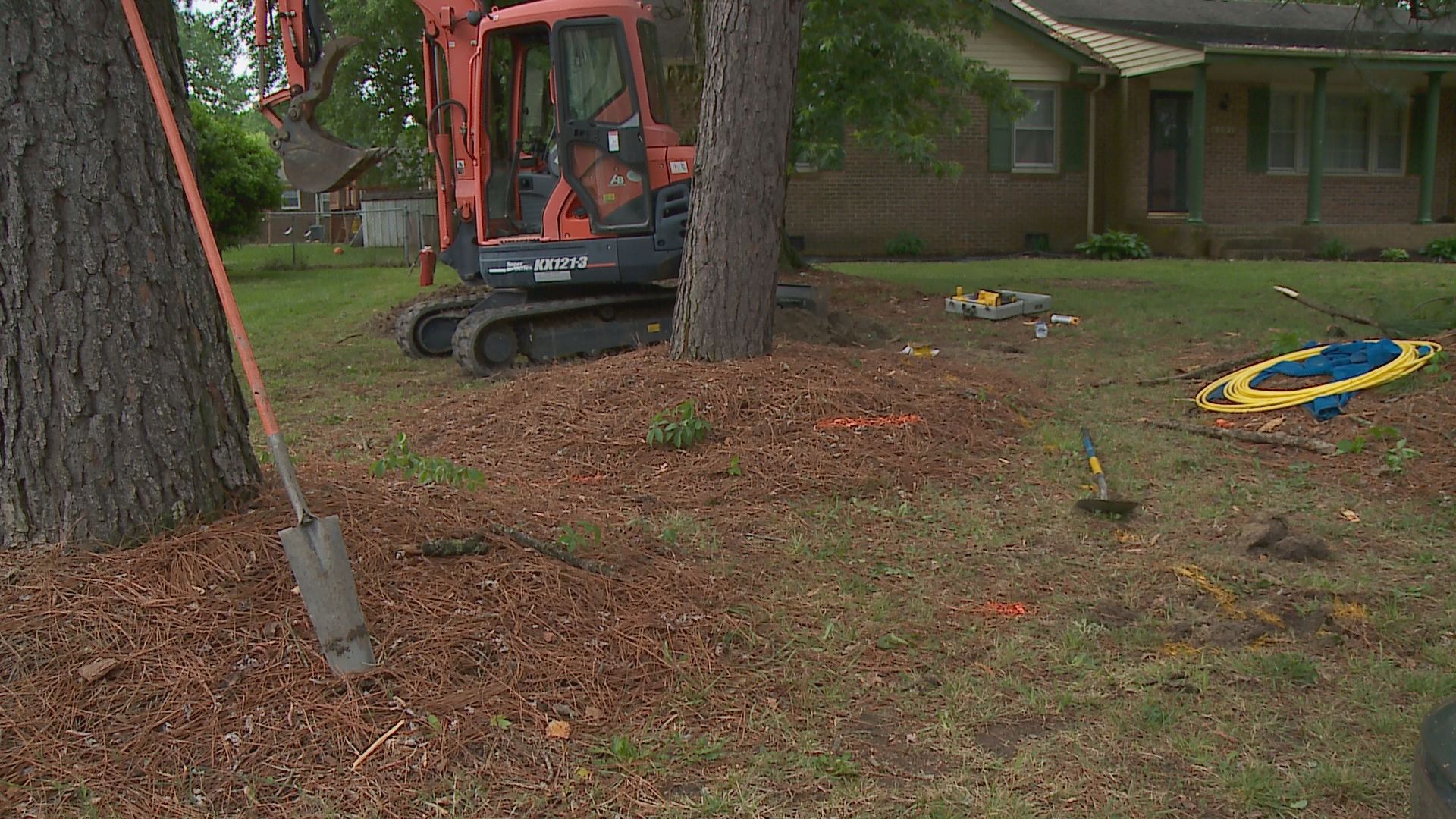 Lightning strike ignites gas line in Portsmouth | 13newsnow.com